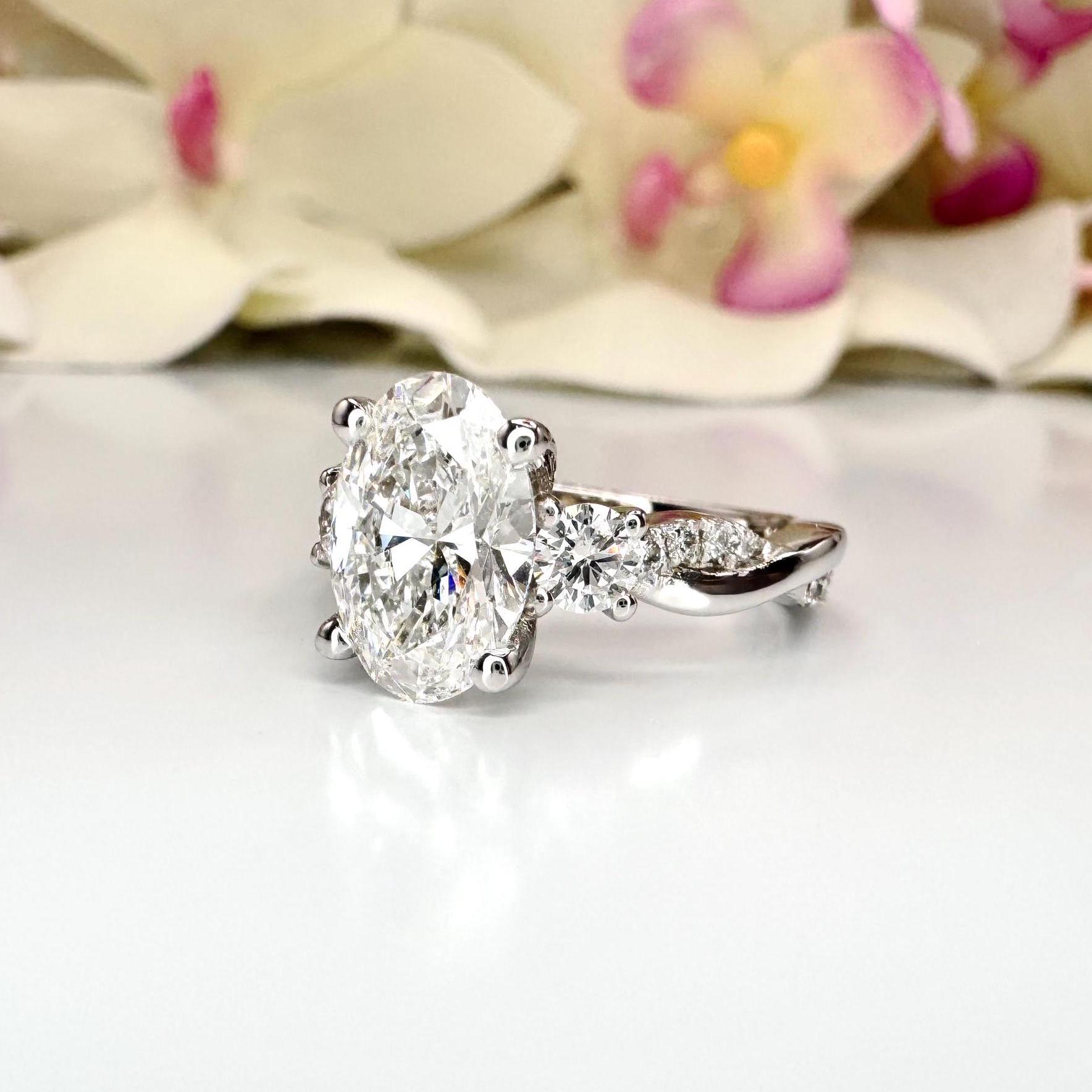 2.50 CTW Oval Cut Lab Grown Diamond Engagement Ring 14K Solid Gold ...