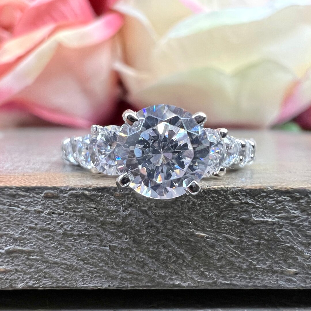 Round Shaped Vintage Engagement Ring White Gold Multi Stone CZ Ring for ...