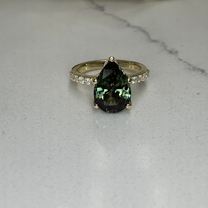 Green Sapphire Pear Shaped Engagement Ring 14k Gold Ring - Etsy