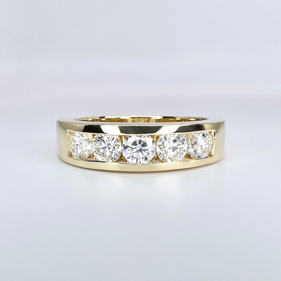Lab Grown Diamond Mens Ring , 5 Stone Mens Diamond Wedding Band, Gold ...