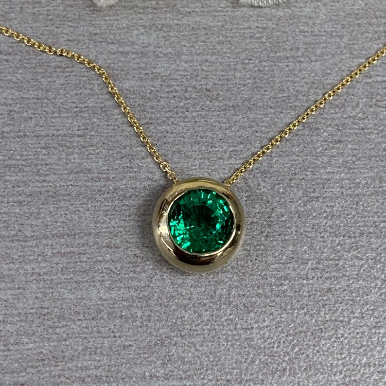 Round Emerald Pendant Necklace 14k Yellow Gold Emerald Bezel - Etsy