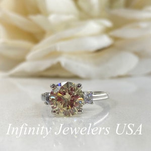 Round Yellow Three Stone Engagement Ring, 14k Yellow Gold Round 3 Stone ...