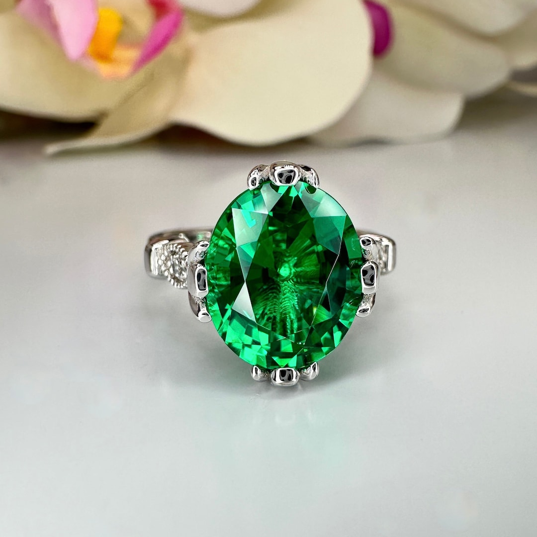 Oval Emerald Engagement Ring With Diamond Accents, Vintage Style ...