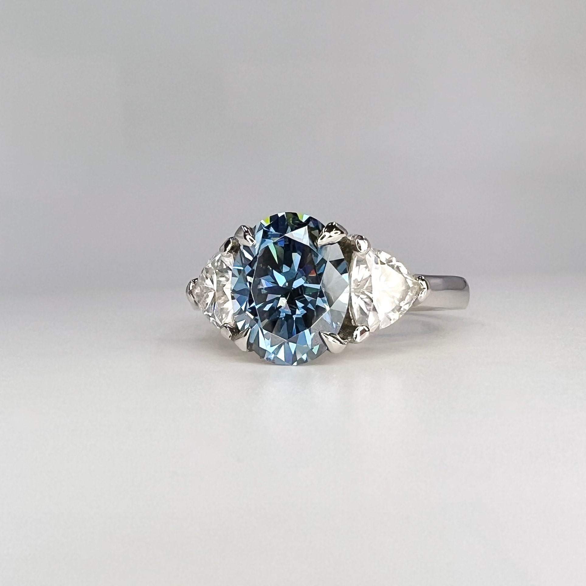 2.00 Carat Oval Shaped Blue/gray Moissanite Engagement Ring Set ...