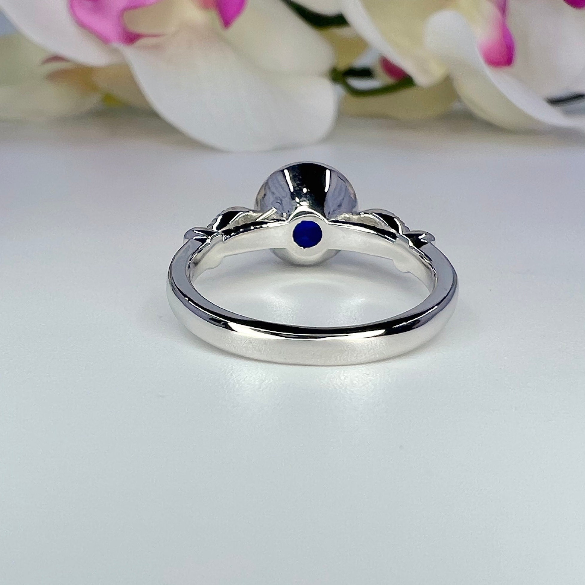 Round Blue Sapphire Engagement Ring, Round Bezel Set Ring, Ladies Ring ...