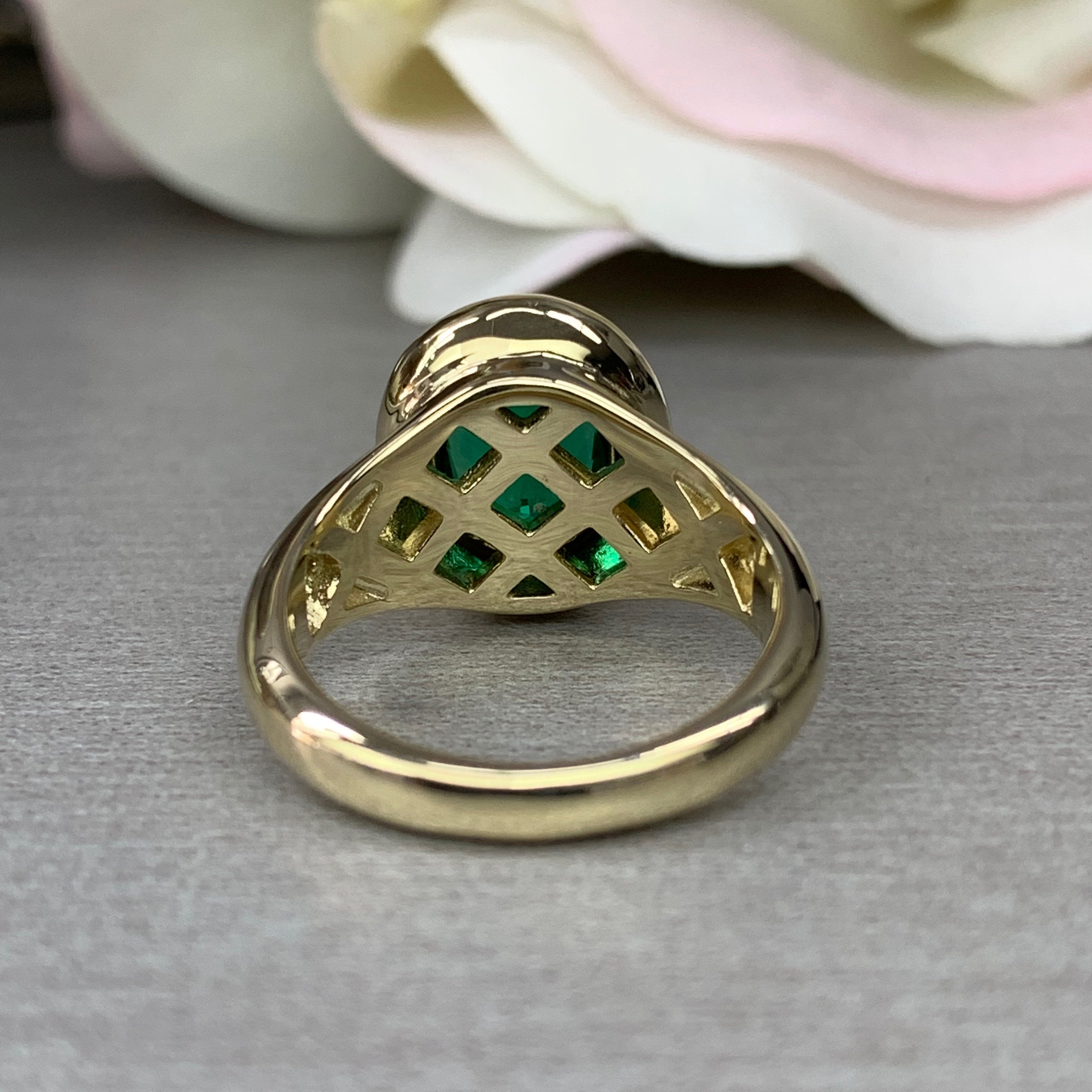 Oval Emerald Statement Ring 14k Solid Gold, Ladies Emerald Green Ring ...