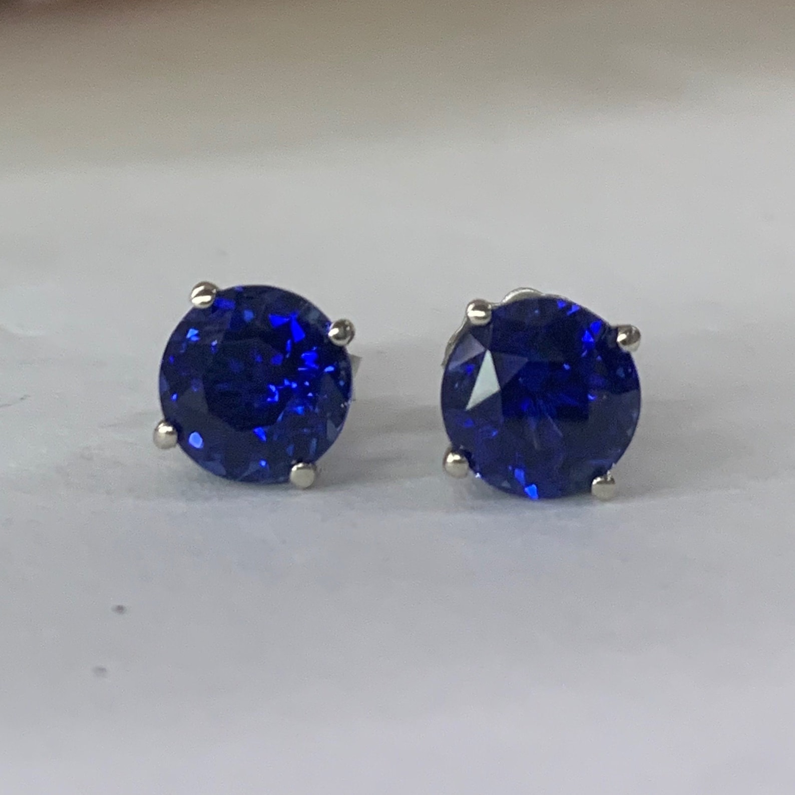 Round Blue Sapphire Stud Earrings 2.50ctw. in 14k White Gold - Etsy