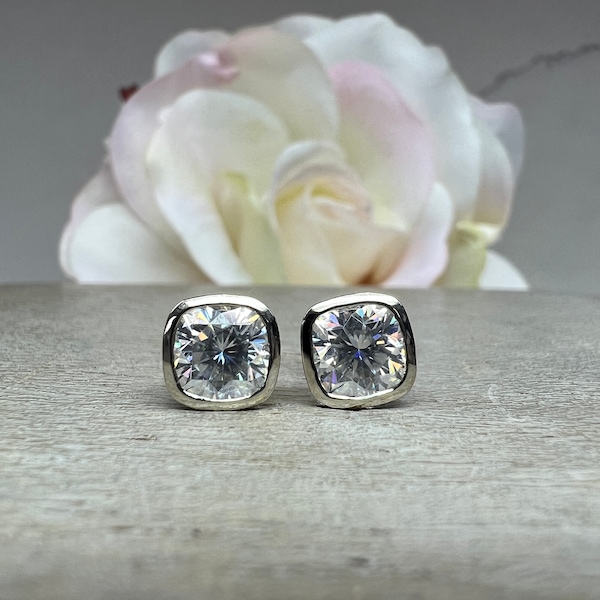 Everyday Studs - Etsy