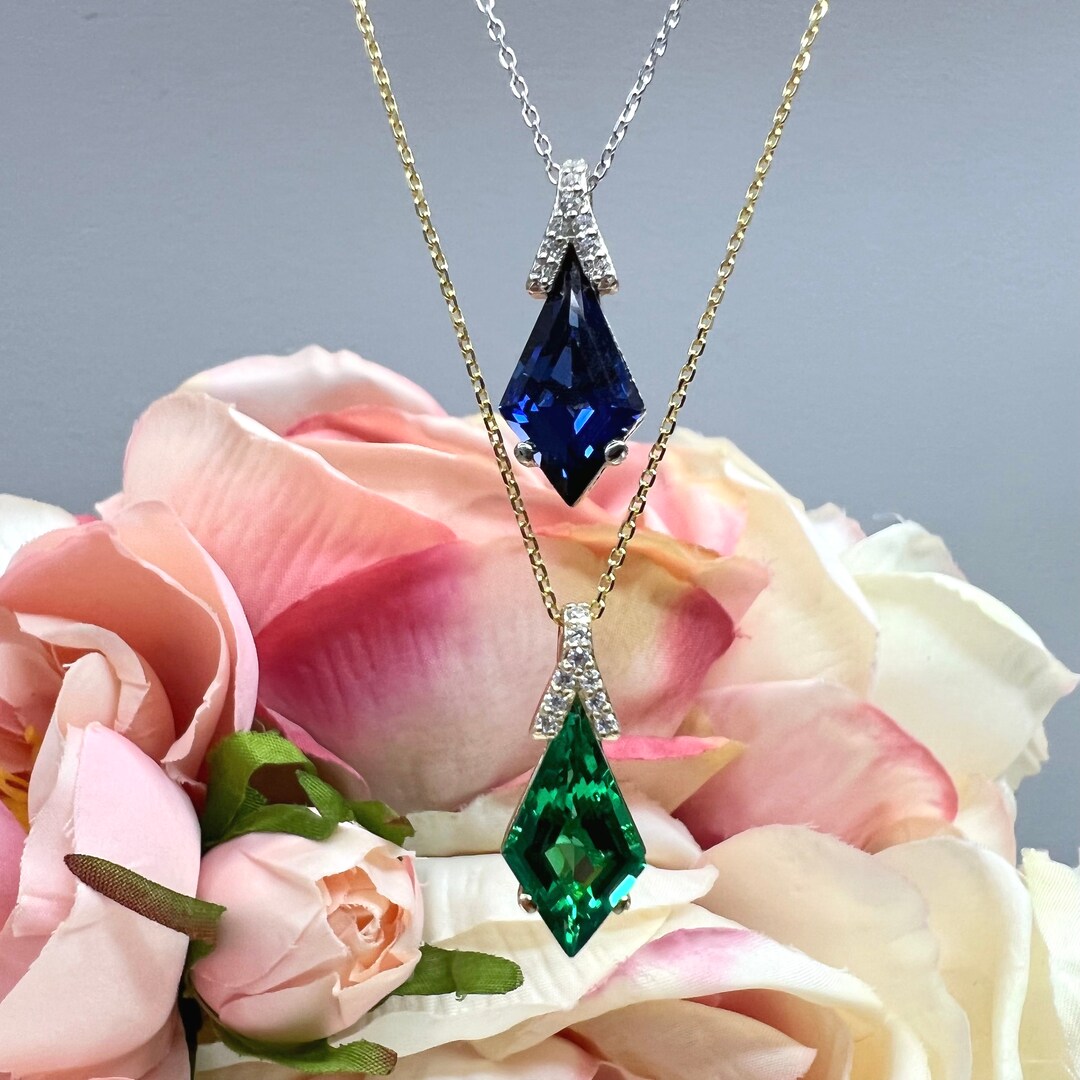Green Emerald and Moissanite Kite Shape Pendant Necklace White/yellow ...
