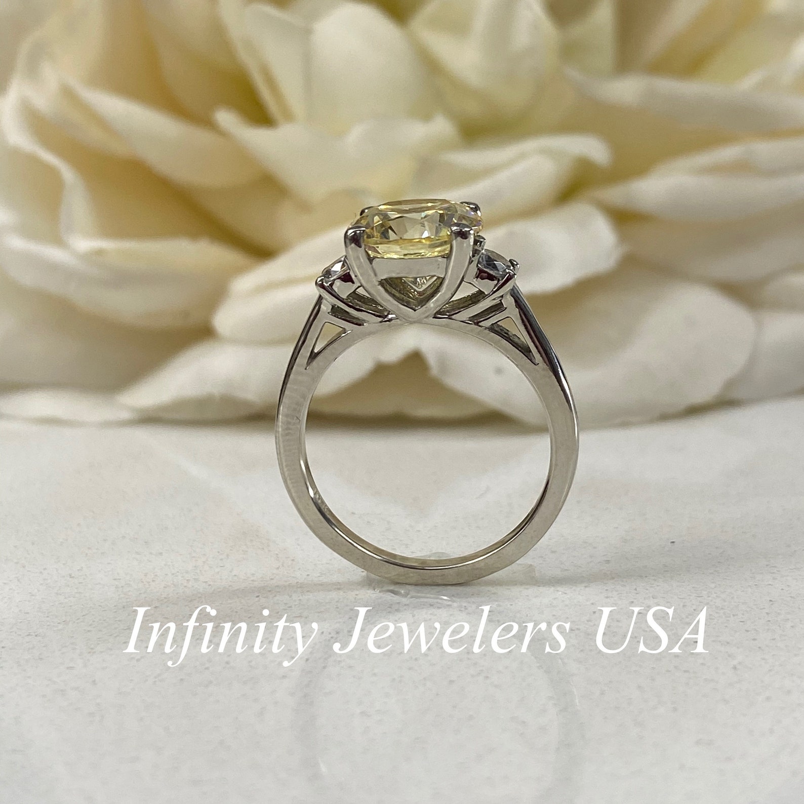 Round Yellow Three Stone Engagement Ring 14k Yellow Gold - Etsy