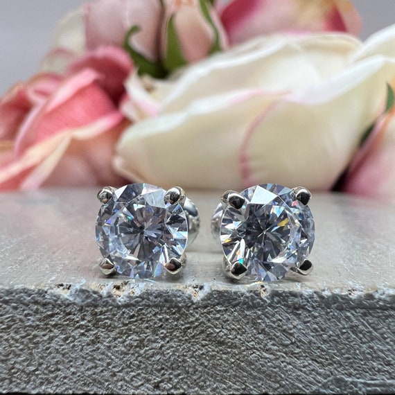 Round Diamond Stud Earrings Round Brilliant Cut Stud Earrings - Etsy