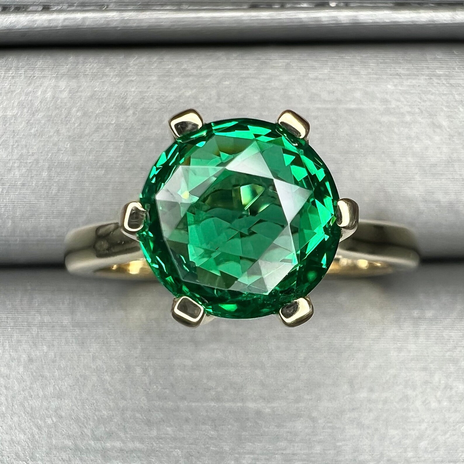 Round Solitaire Emerald Engagement Ring, Green Emerald Rose Cut ...