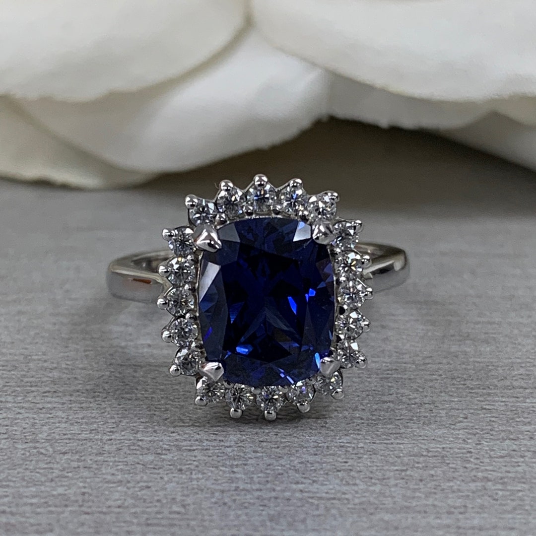 Cushion Cut Blue Sapphire and Diamond Halo Engagement Ring, Ladies ...