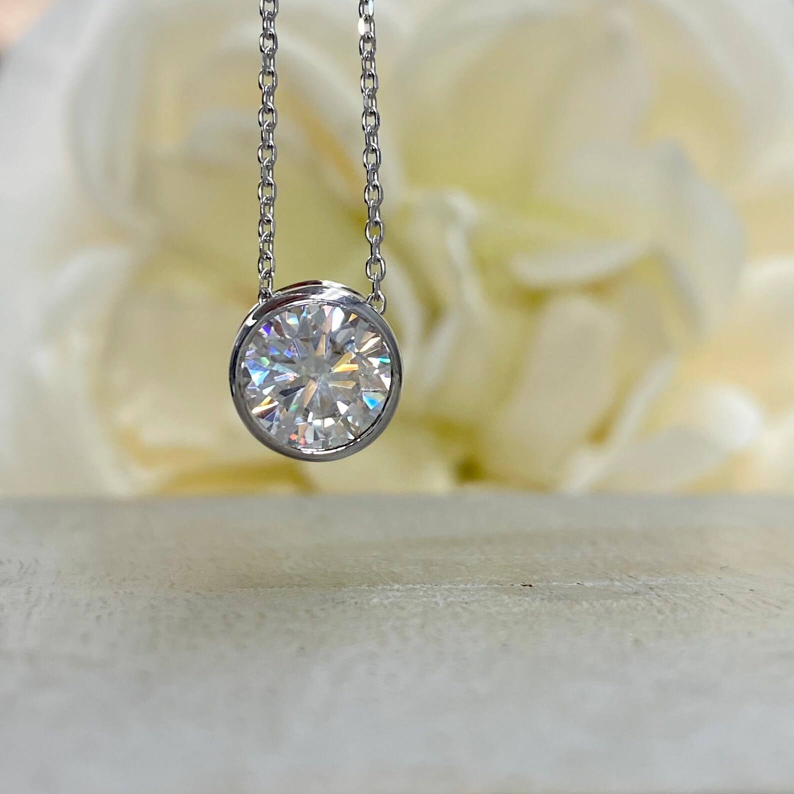 Round Moissanite Pendant Necklace 14k Gold Simple Round Cut | Etsy