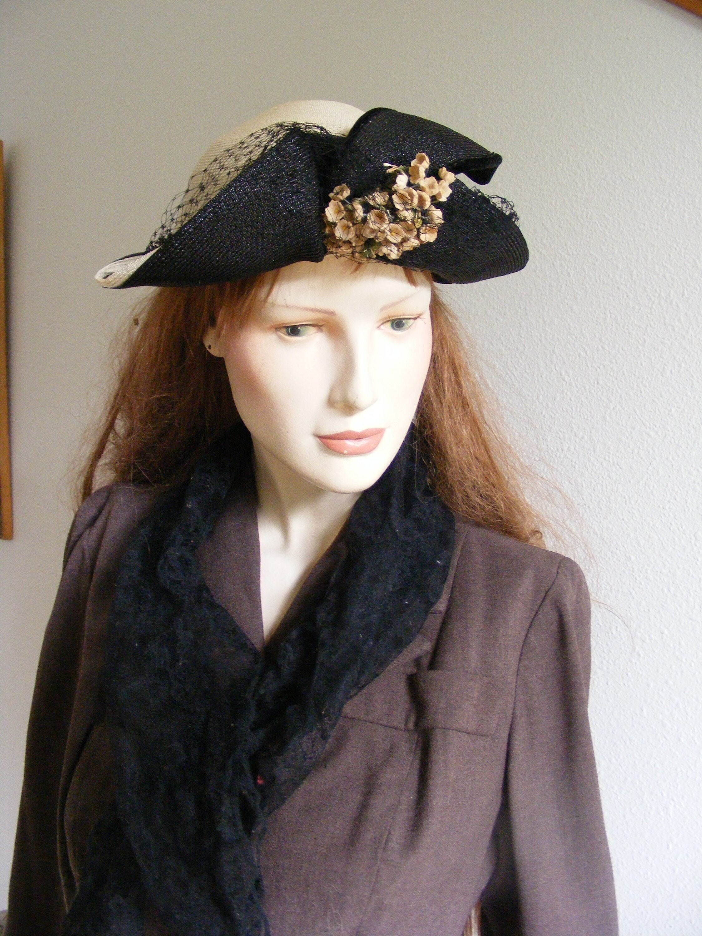 Vintage 1940s 40s Hat // Black & White Finely Woven Straw Hat // Great ...