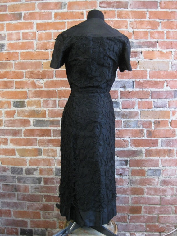 1950s Black Pencil Dress 50s Wiggle Dress Lace And… Gem