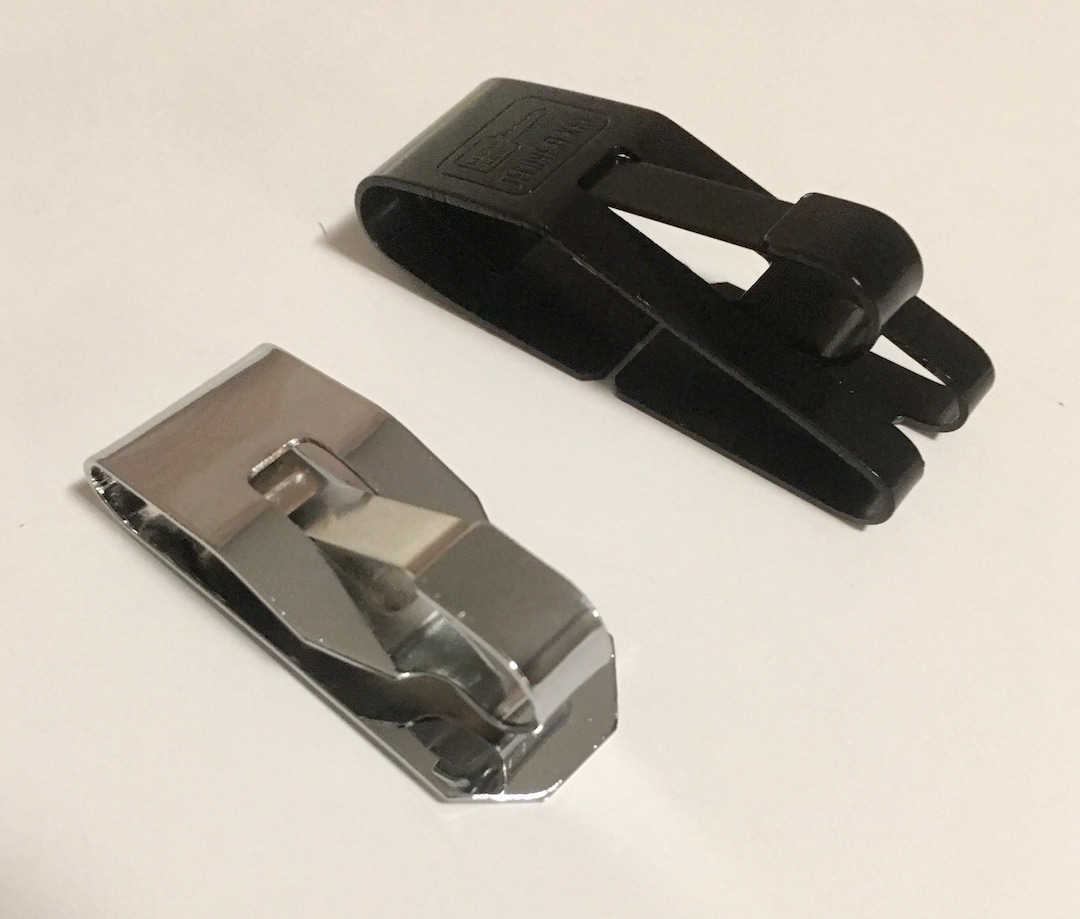 The Secure Belt Clip Lightsaber D-ring Clip silver or Black - Etsy