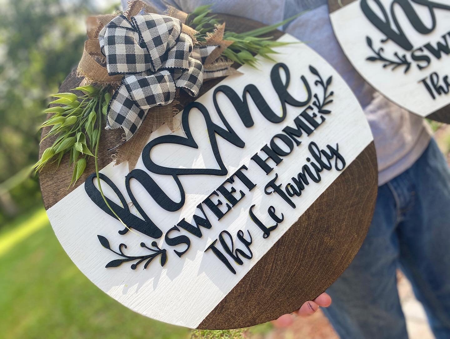 Circle Personalized Front Door Name Sign - Etsy