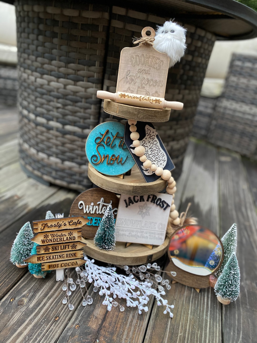 Winter Wonderland Snowflake Tiered Tray, Christmas / Winter / Snow ...