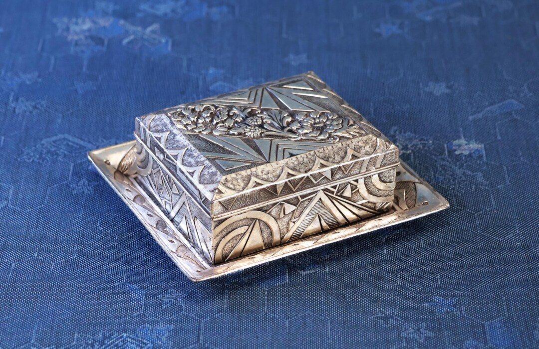 Japanese Art Deco Antimony Box and Tray Chrysanthemum Decoration ...