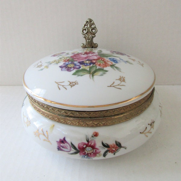 Porcelain Powder Box - Etsy