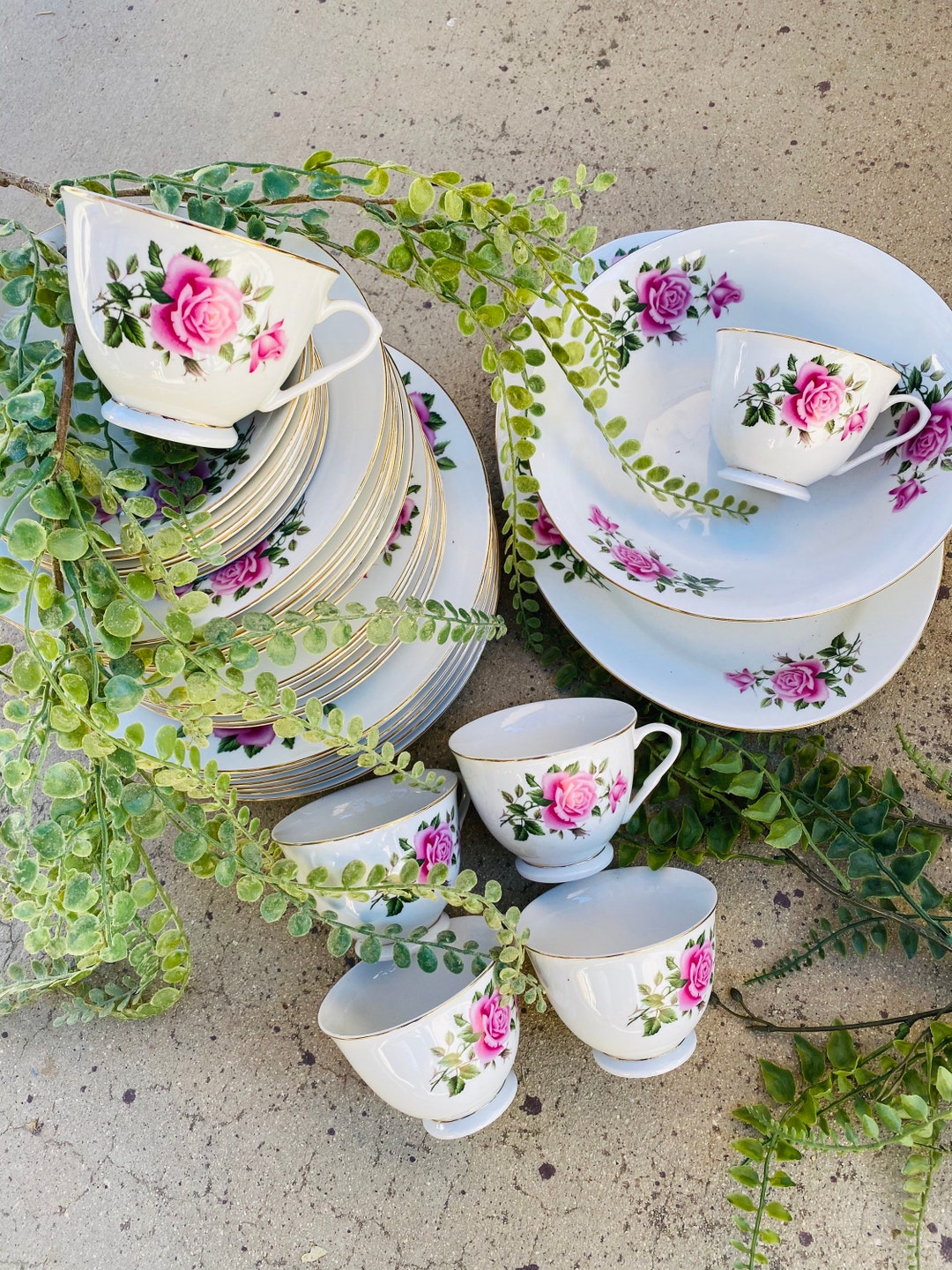 1980s China With Roses / 32 Piece Floral Chinaware Set / Table for 6 ...