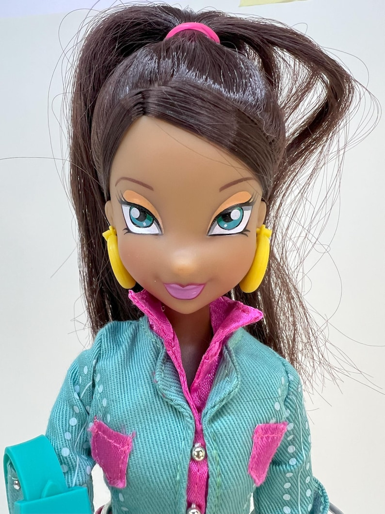 Rare Winx Club Aisha Denim Doll From 2007 With Original Outfit. A Must ...