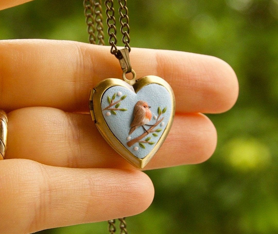 Robin Heart Locket Necklace: Personalized Photo Keepsake, Sympathy Gift ...