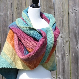 Happy Days Triangle Shawl CROCHET PATTERN - Etsy