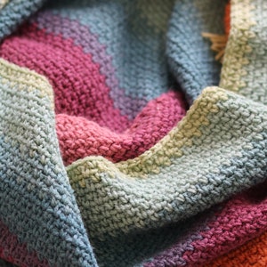 Happy Days Triangle Shawl CROCHET PATTERN - Etsy