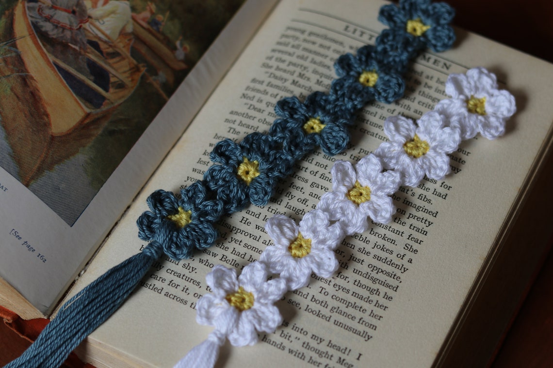 Dainty Daisy Bookmark CROCHET PATTERN - Etsy