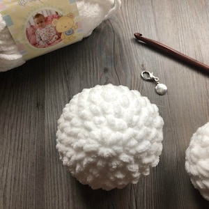 Crochet Snowballs - CROCHET PATTERN - Etsy