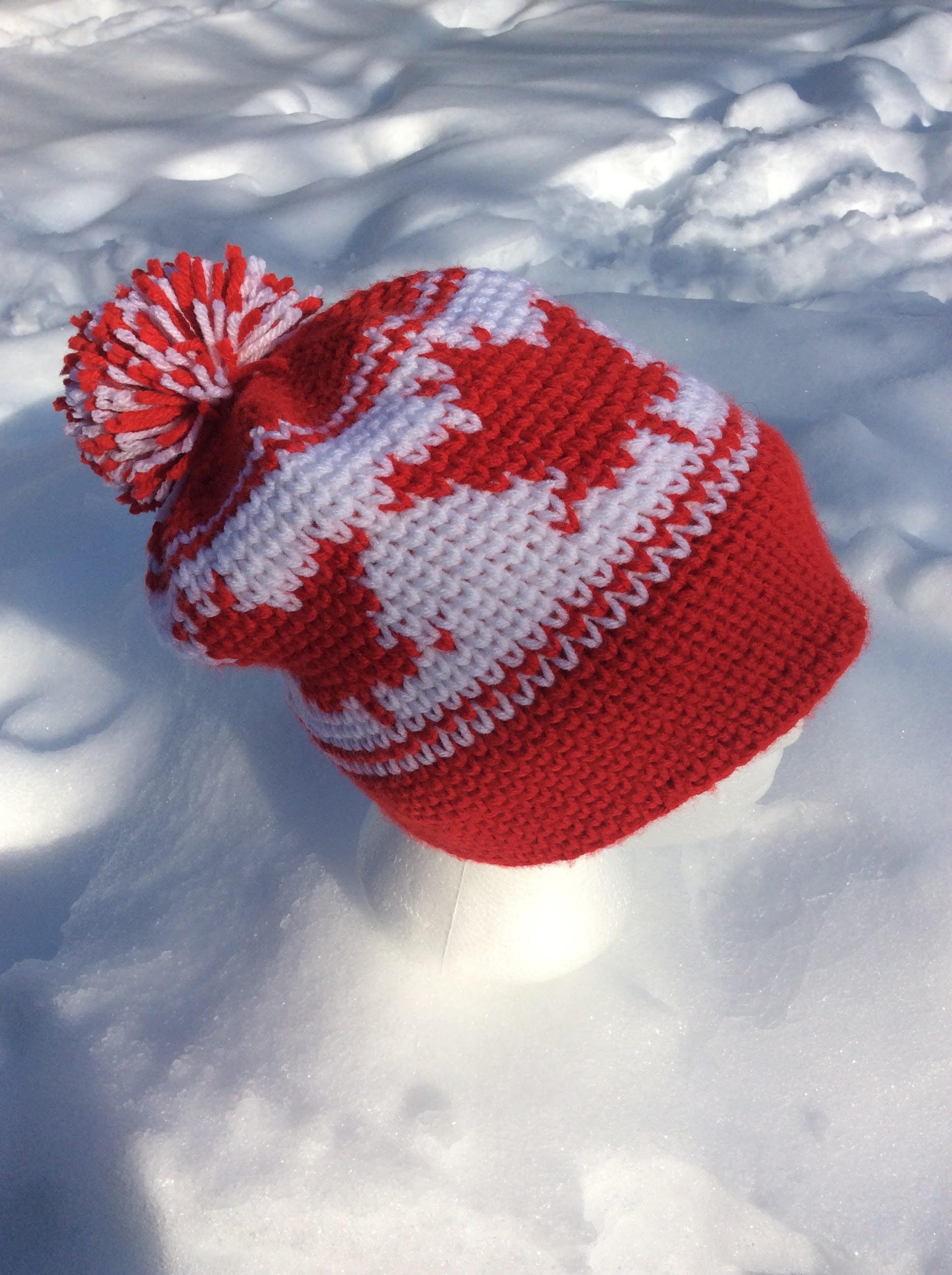 Maple Leaf Toque - Hat - Beanie - CROCHET PATTERN - Etsy Canada
