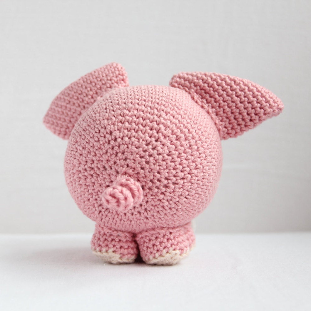 Crochet pattern Veerle the pig | Etsy
