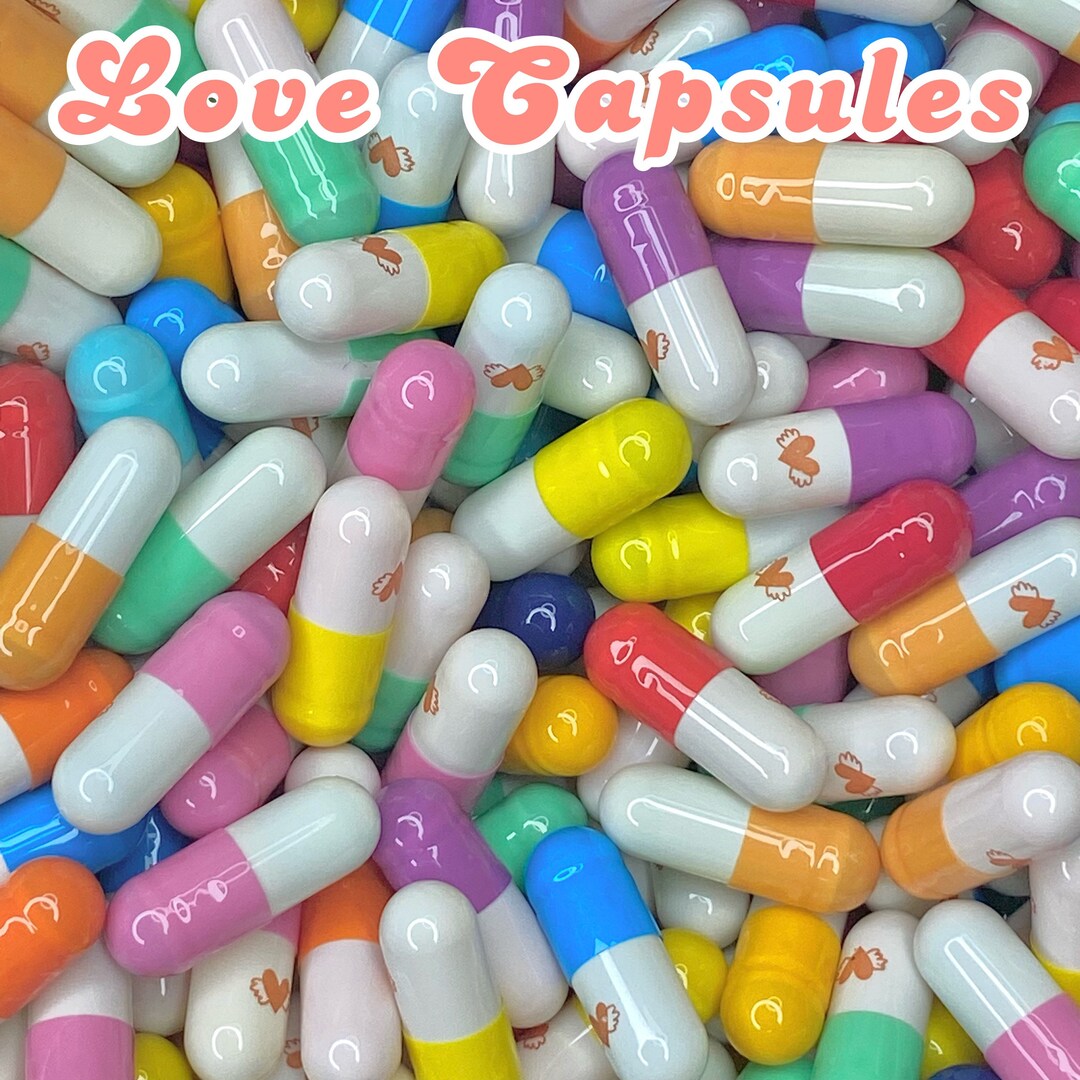 25 Love Capsules // Pill Notes // Note Capsules / 25 Pieces - Etsy