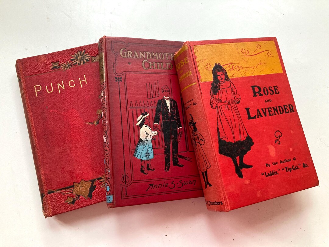 RED VINTAGE BOOKS Set of 3 Antique Books Beautiful Books With ...