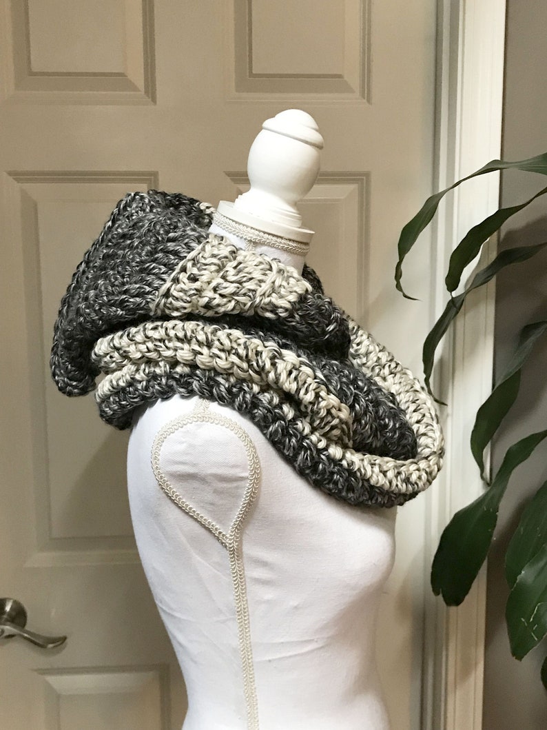 Crochet Knit Hooded Infinity Scarf Scoodie: Oatmeal & Gray Soft Bulky ...