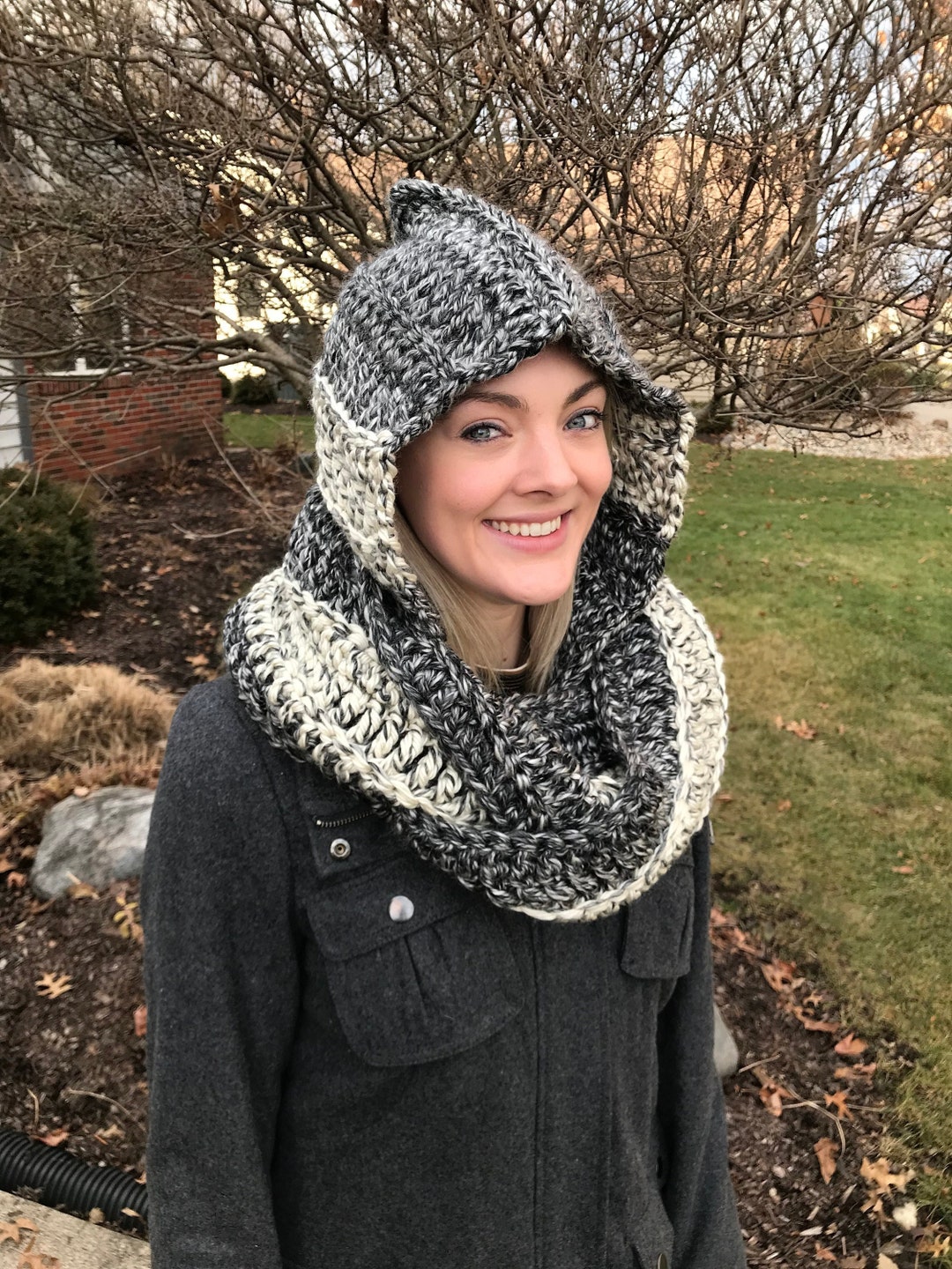 Crochet Knit Hooded Infinity Scarf Scoodie: Oatmeal & Gray Soft Bulky ...