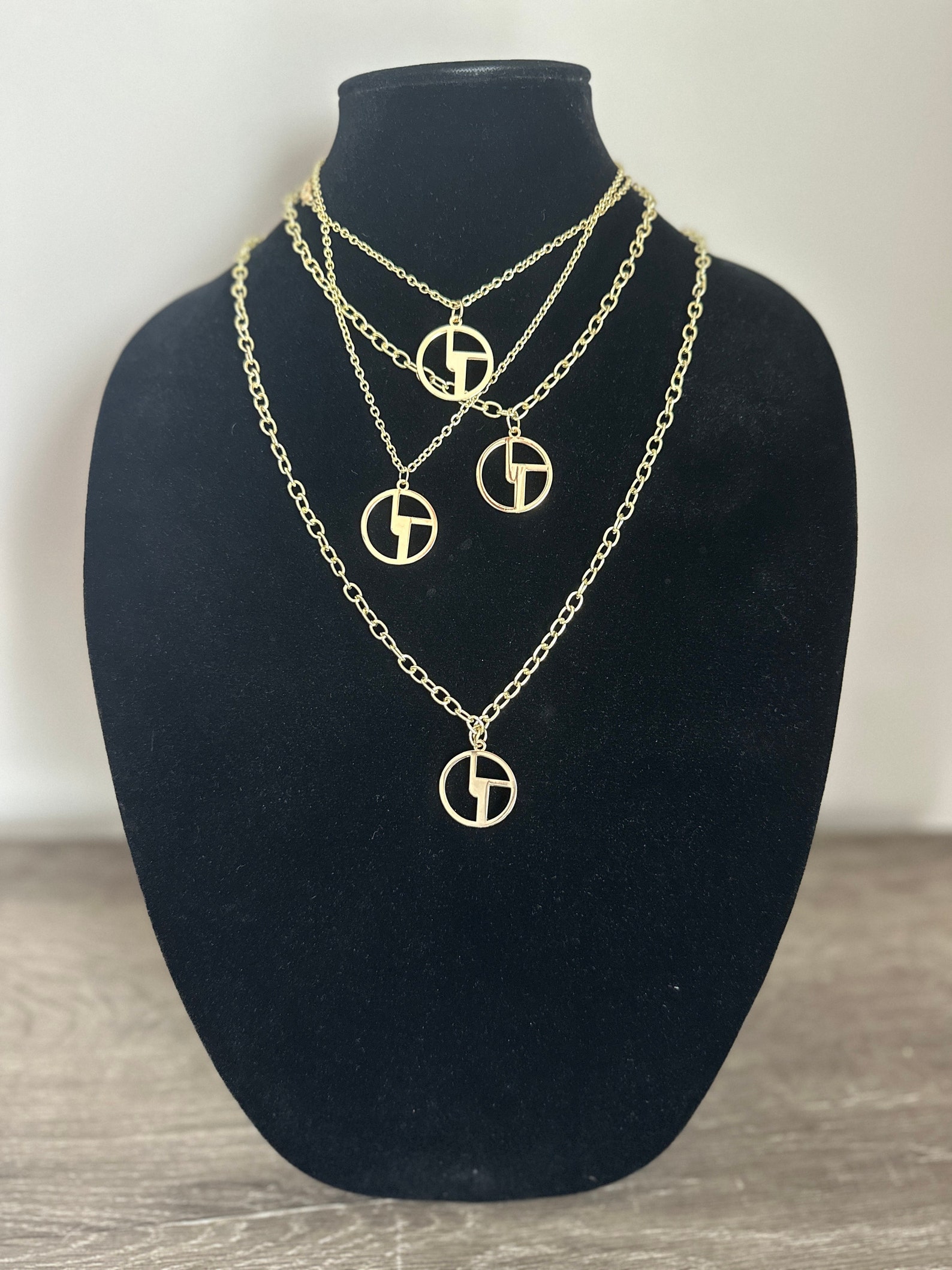 NEW Bisco Necklace Party - Etsy