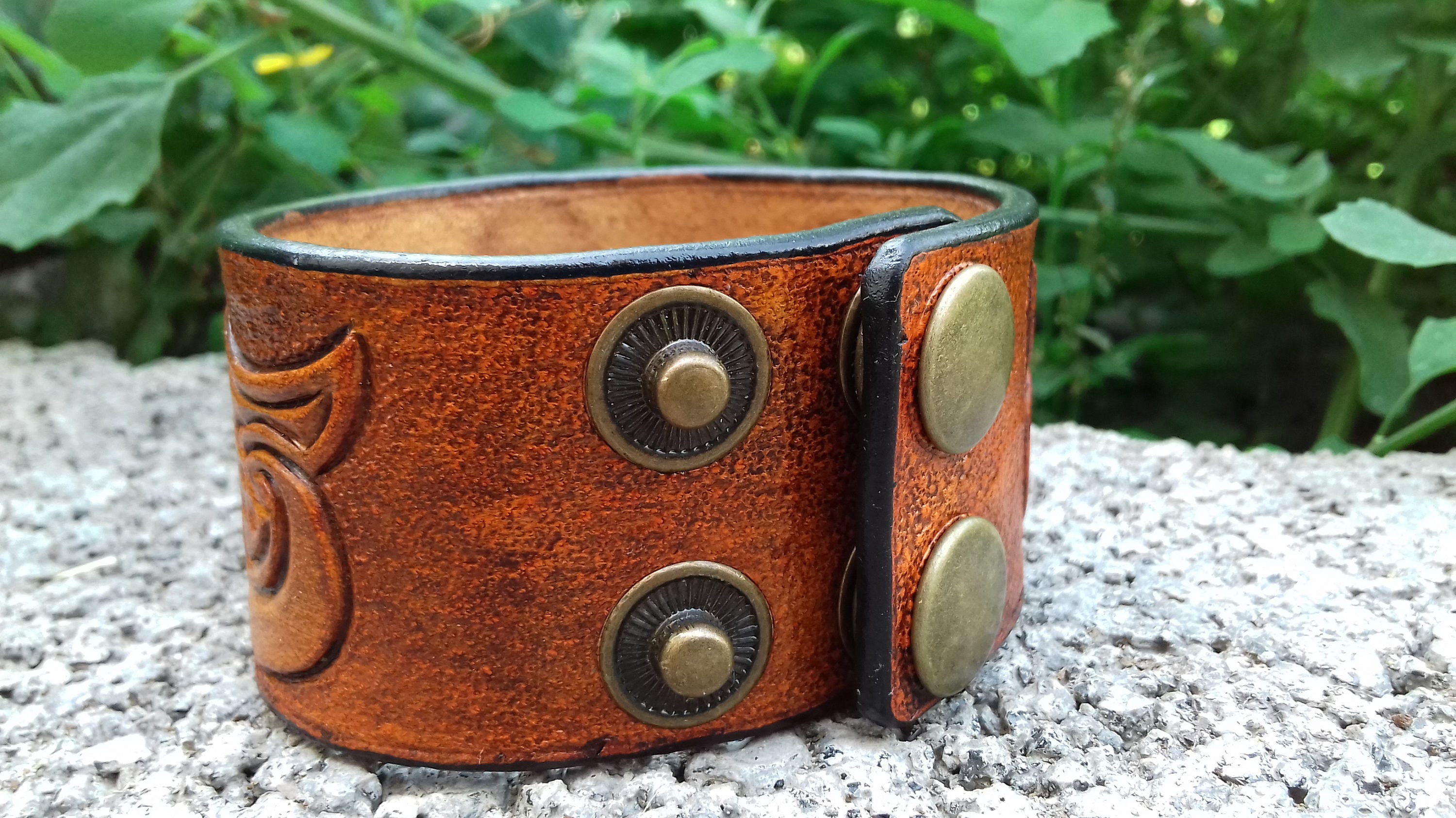 Viking Bracelet Leather, Celtic Dog Head, Celtic Leather Bracelet ...