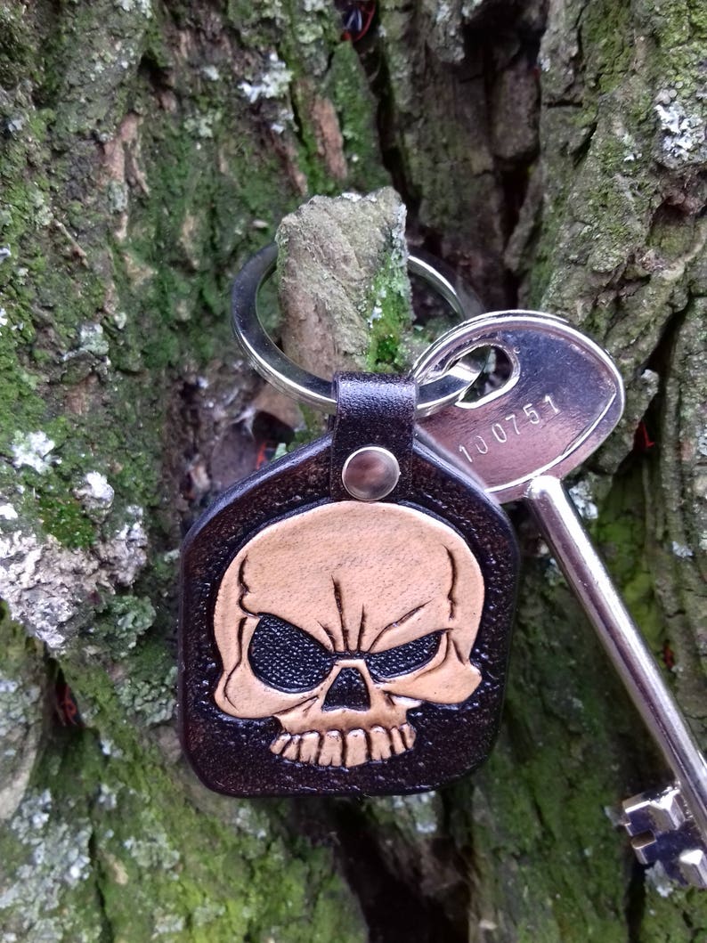 Skull Keychain Skull Leather Keychain Skull Key Fob Custom - Etsy