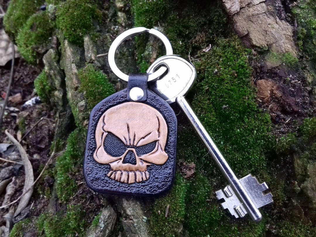 Skull Keychain, Skull Leather Keychain, Skull Key Fob, Custom Leather ...