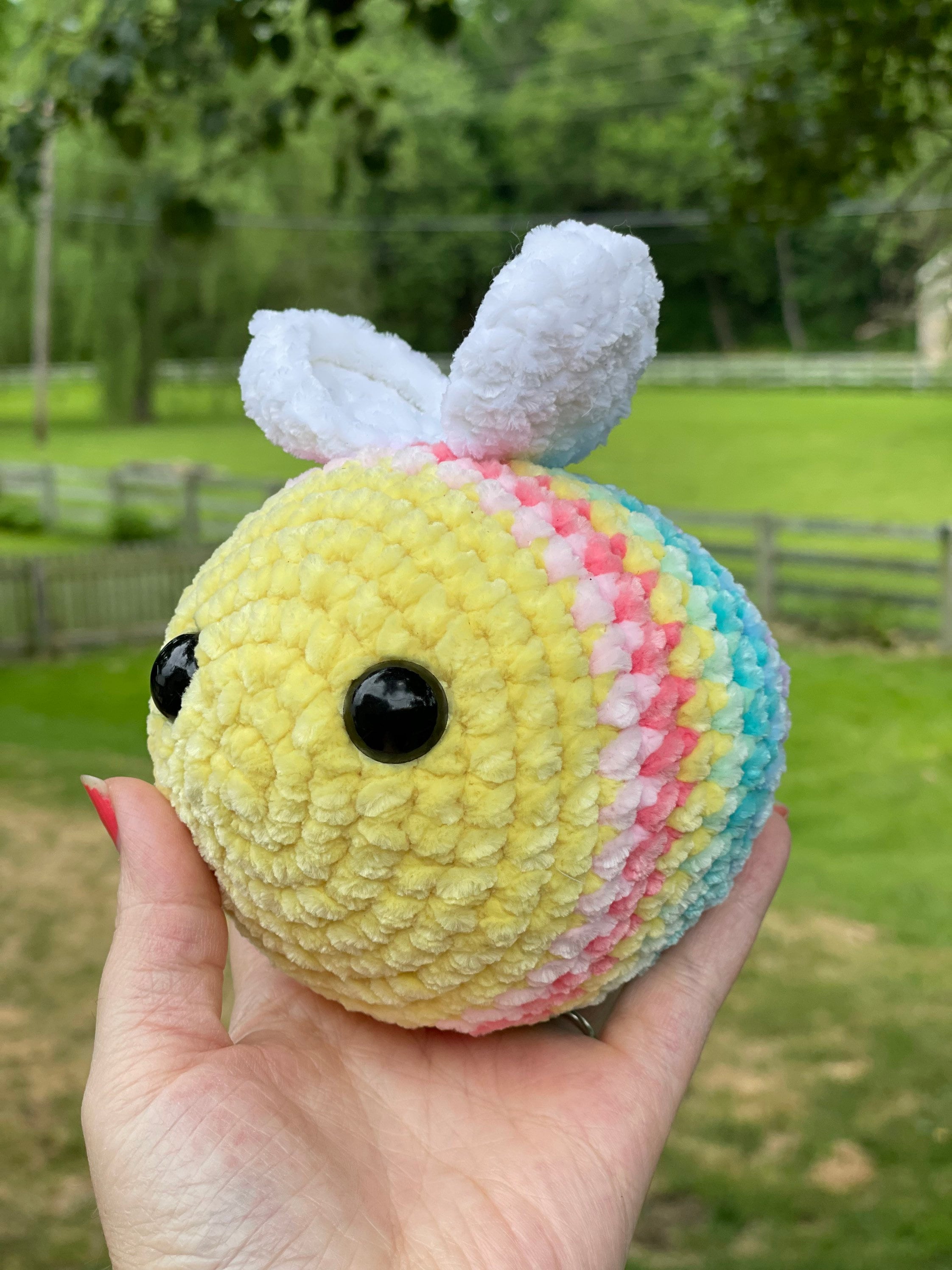 Pastel Rainbow Bee Kind Chub-bee, Squishy Soft Bee Toy, Light Yellow ...
