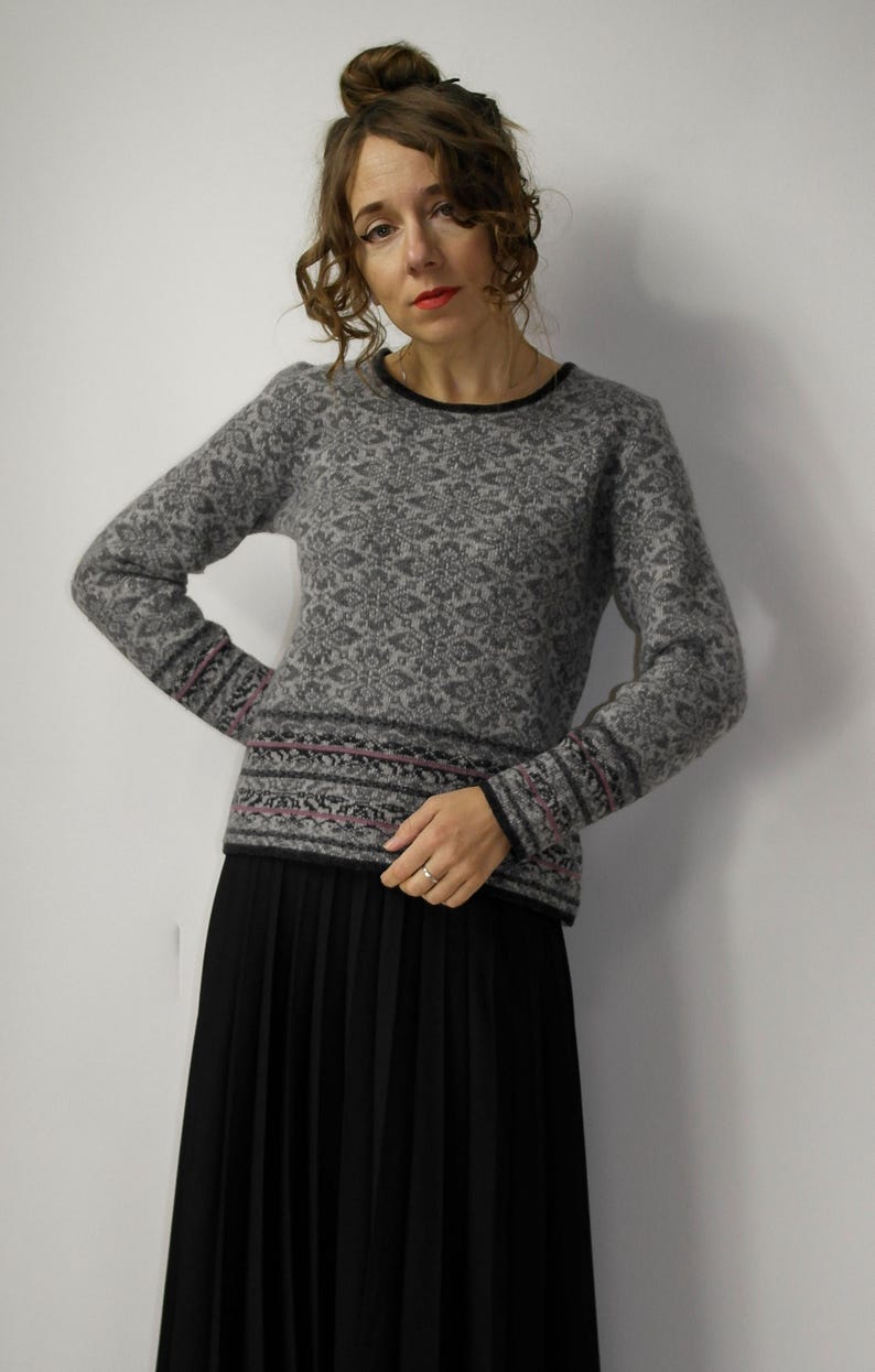 Floral Wool Sweater / Heidekonigin Wool Sweater / Grey Wool Sweater ...