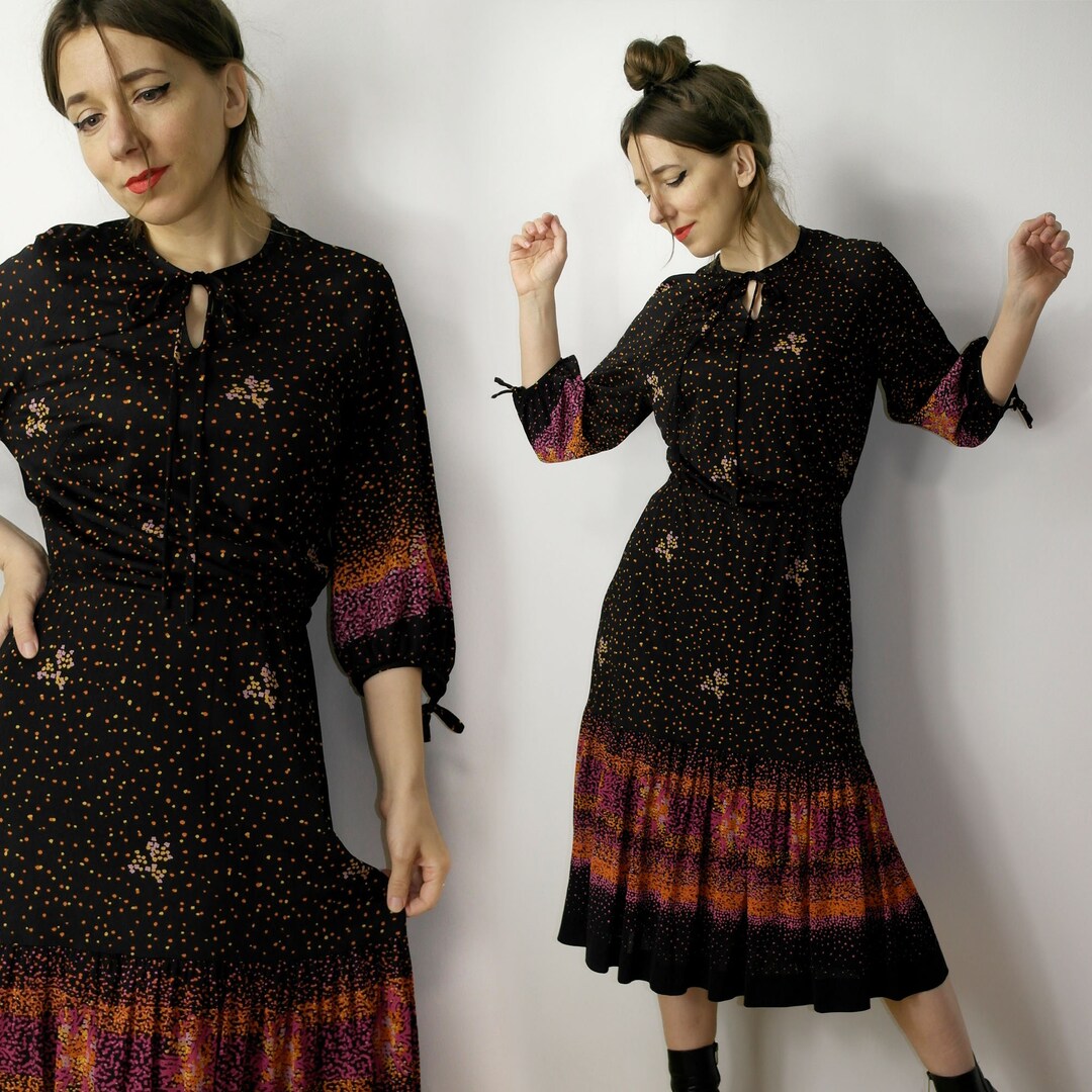 Vintage Scandinavian Dress / 70s Finland Finnish Vintage Abstract Dots ...