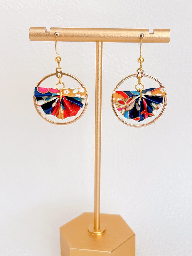 Fan Origami Earrings: Yuzen Washi Paper, Gold Hoop, Japanese Jewelry - Etsy