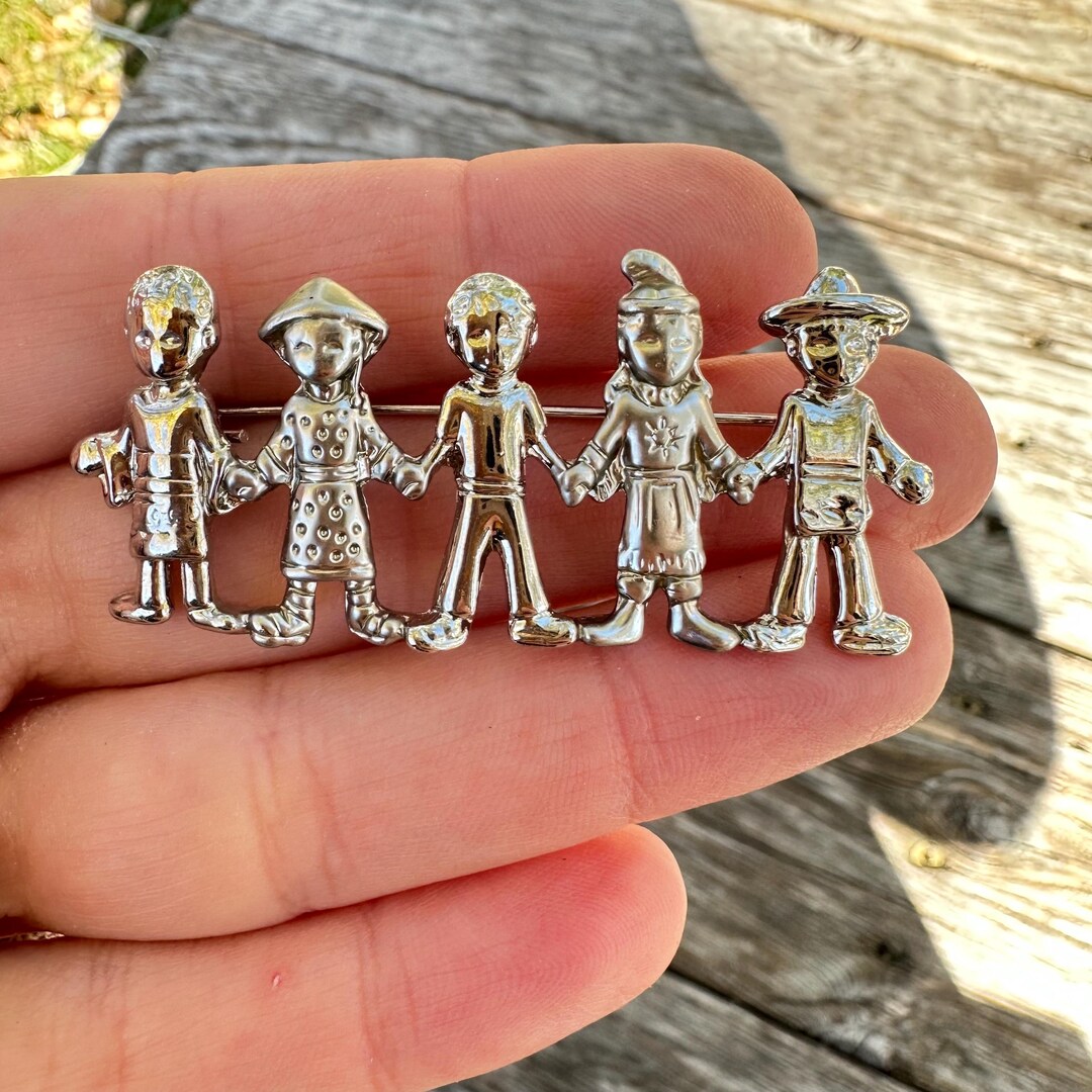 Vintage Jewelry Premier Designs "children of the World" Pin Brooch - Etsy