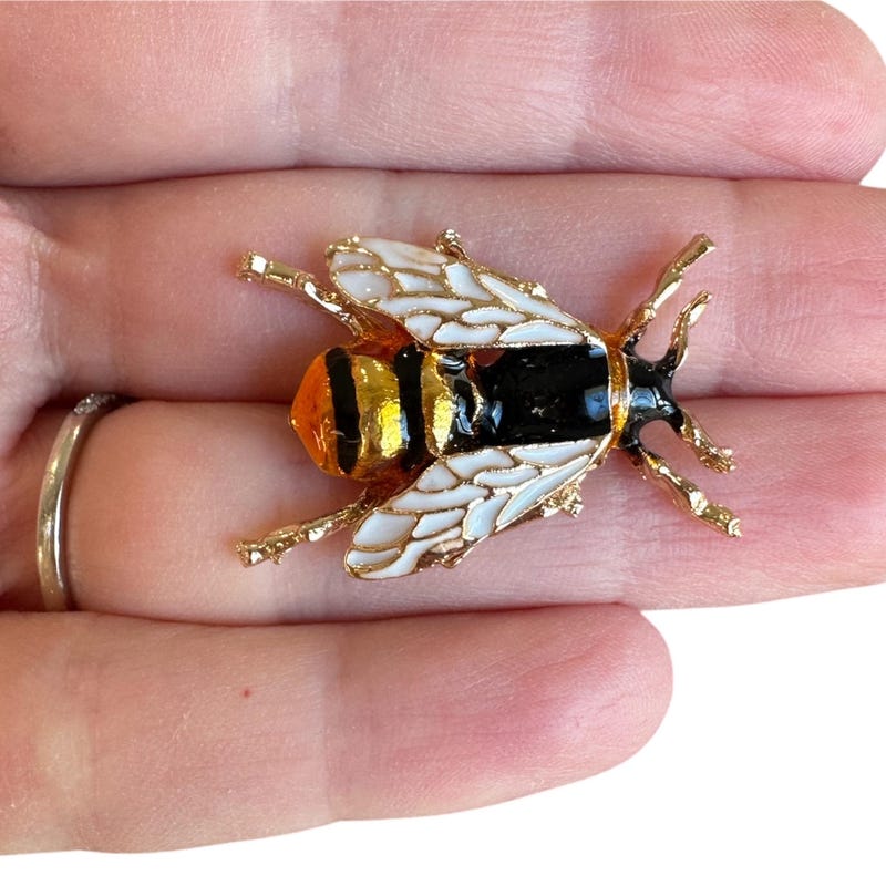 Bee Pin - Etsy