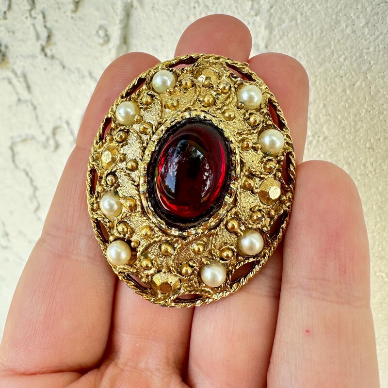 Oval Brooch - Etsy