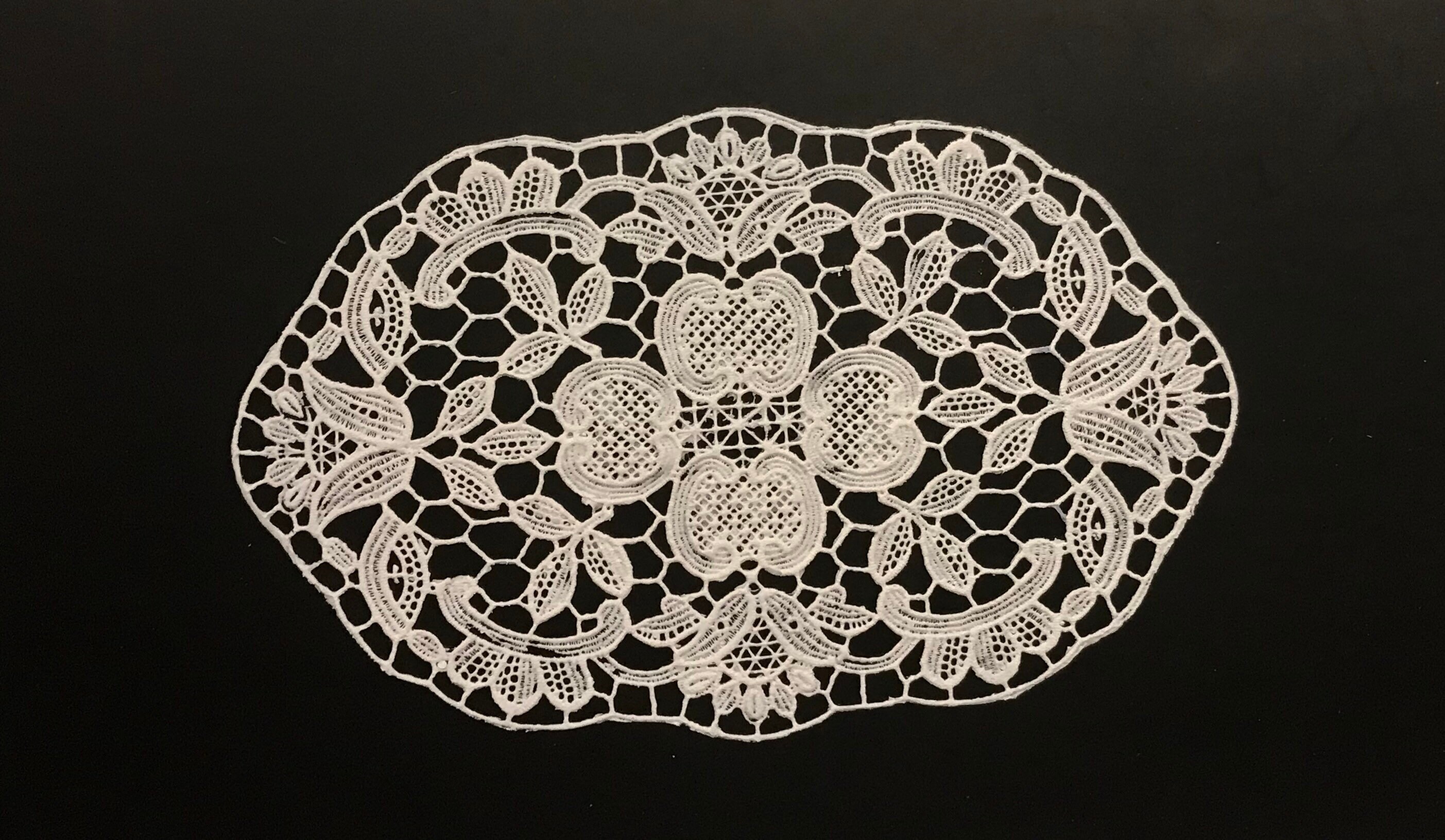 2 Cake Lace, Large Doily Lace, Edible Sugar Lace, Edible Lace - Etsy